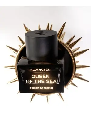 NEW NOTES Queen Of The Sea Extrait De Parfum