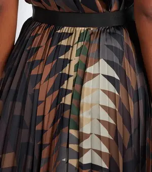 Sacai X A.p.c. Plisse Printed Midi Skirt
