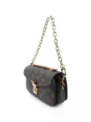LOUIS VUITTON Pochette Metis Monogram Shoulder Bag