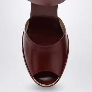 Chloé Meret Platform Clogs In Glossy Calfskin