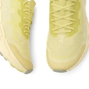 On Cloudsoma Sneaker