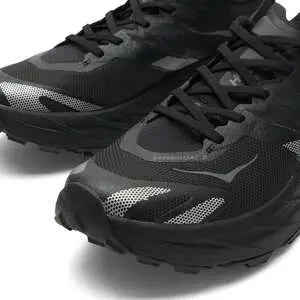 Hoka One One Speedgoat 7 Sneaker