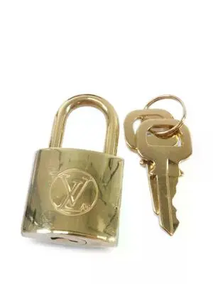 LOUIS VUITTON Boite Chapeau Souple Shoulder Bag