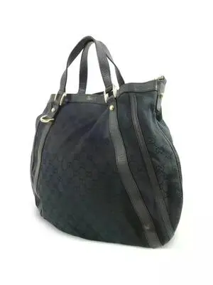 Gucci Gg Canvas Shoulder Bag - Black
