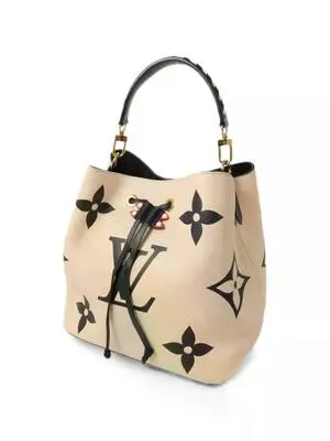 LOUIS VUITTON Neo Noe Bucket Bag
