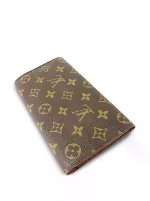 LOUIS VUITTON Monogram International Wallet
