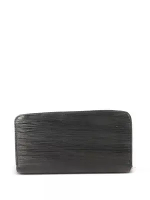 LOUIS VUITTON Zippy Wallet