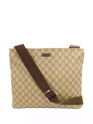 Gucci Gg Supreme Monogram Shoulder Bag - Neutrals
