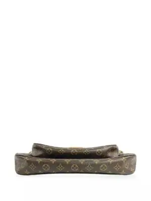 LOUIS VUITTON Multi Pochette Accessoires Monogram Shoulder Bag