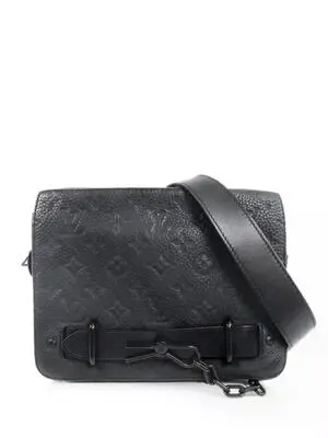 LOUIS VUITTON Monogram Taurillon Steamer Messenger Bag - Black