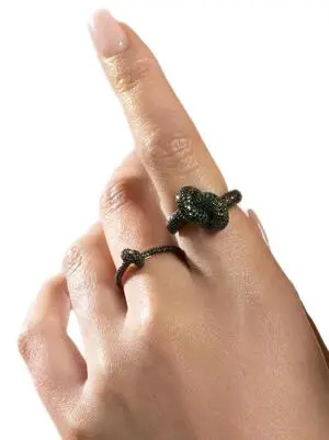 ENGELBERT Legacy Knot Diamond Ring