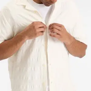 WAX LONDON Didcot Seersucker Waffle Vacation Shirt