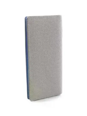LOUIS VUITTON Taiga Brazza Bi-fold Wallet