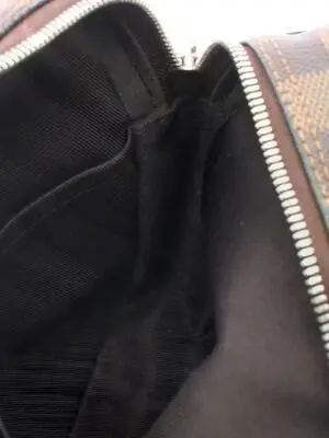 LOUIS VUITTON Damier Savanna Shoulder Bag