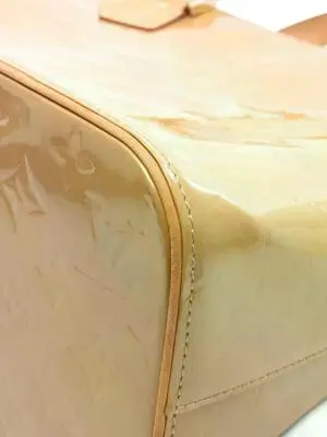 LOUIS VUITTON Monogram Patent Leather Handbag - Neutrals