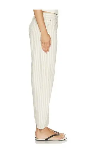 Madewell Darted Barrel In . Also