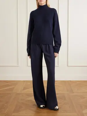 THE ROW Kensington Cashmere Turtleneck Sweater