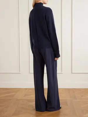 THE ROW Kensington Cashmere Turtleneck Sweater
