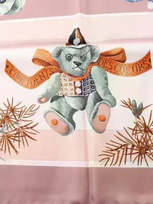 Hermès 2010s Confidents Des Coeurs Scarf