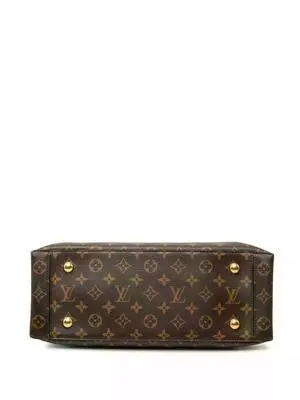 LOUIS VUITTON 2018 Monogram Flower Tote Satchel