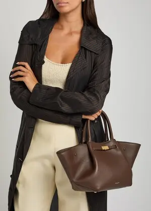 DEMELLIER The New York Midi Grained Leather Tote - Moca