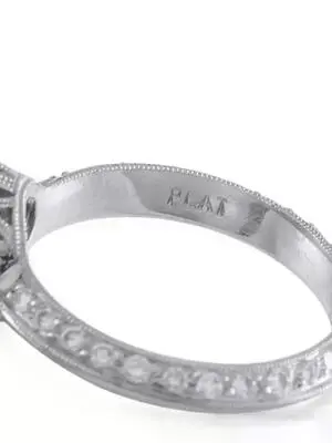 LB EXCLUSIVE Solitaire Diamond Ring