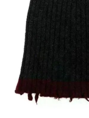 UMA WANG Ribbed Knit Beanie Hat With Frayed Edge - Grey
