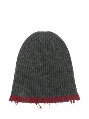 UMA WANG Ribbed Knit Beanie Hat With Frayed Edge - Grey