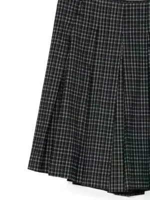 PUSHBUTTON Pleated Bermuda Short