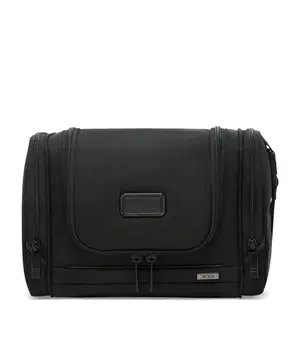 Tumi Alpha 4 Hanging Travel Kit - Black