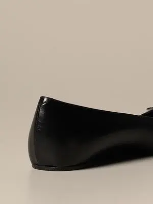 ROGER VIVIER Ballet Flats With Buckle Detailing