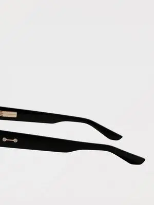 AKONI Sunglasses