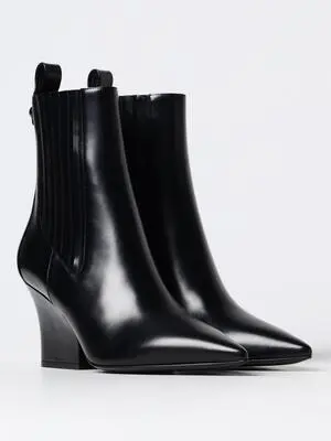 Valentino Garavani Boots Colour