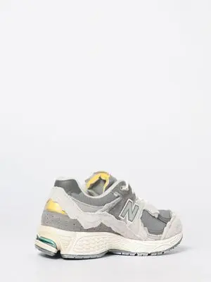 NEW BALANCE 2002r Protection Pack Sneakers