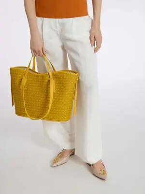 COCCINELLE Shoulder Bag Colour