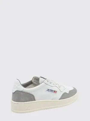 AUTRY Medalist Low Bi Leather Sneakers With Perforated Toe - Ivory
