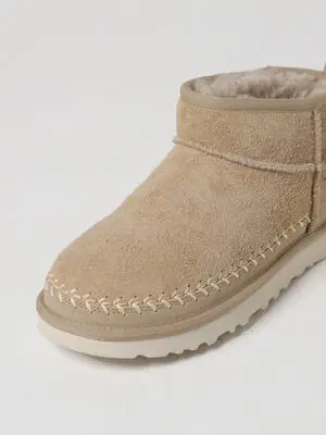 UGG Boots Colour