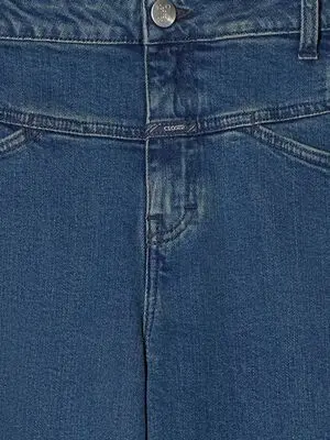 Closed Cropped Fit Jeans