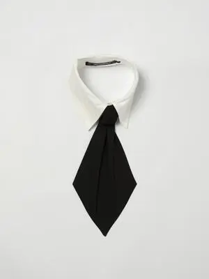 Karl Lagerfeld Tie Detail Collar