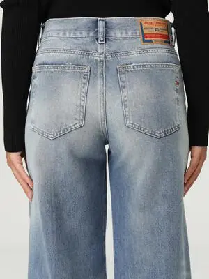DIESEL® Jeans Colour