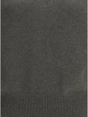 SA SU PHI Pure Cashmere V-neck Sweater