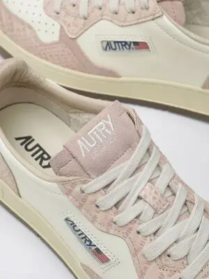 AUTRY Medalist Low Super Vintage Leather And Suede Sneakers - Pink