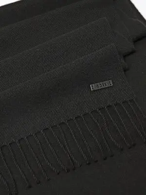 Hugo Scarf Colour