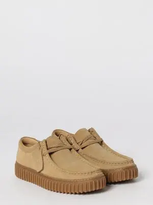 Clarks Torhill Lo Suede Chukka Boots - Natural