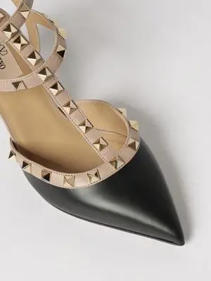 Valentino Garavani Court Shoes Colour - Black