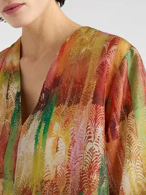 Momoni Abstract Print Silk V-neck Shirt