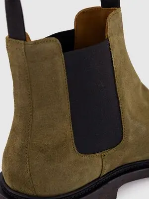 COMMON PROJECTS Suede Ankle Boots