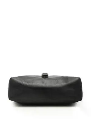 LOUIS VUITTON 2009 Utah Omaha Crossbody Bag