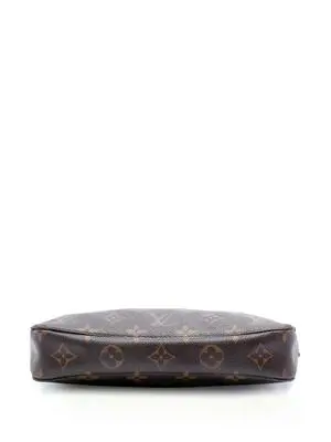 LOUIS VUITTON 2009 Monogram Pochette Accessoires Shoulder Bag