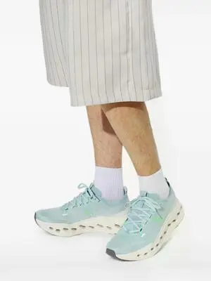 On Cloudsurfer Max Sneakers